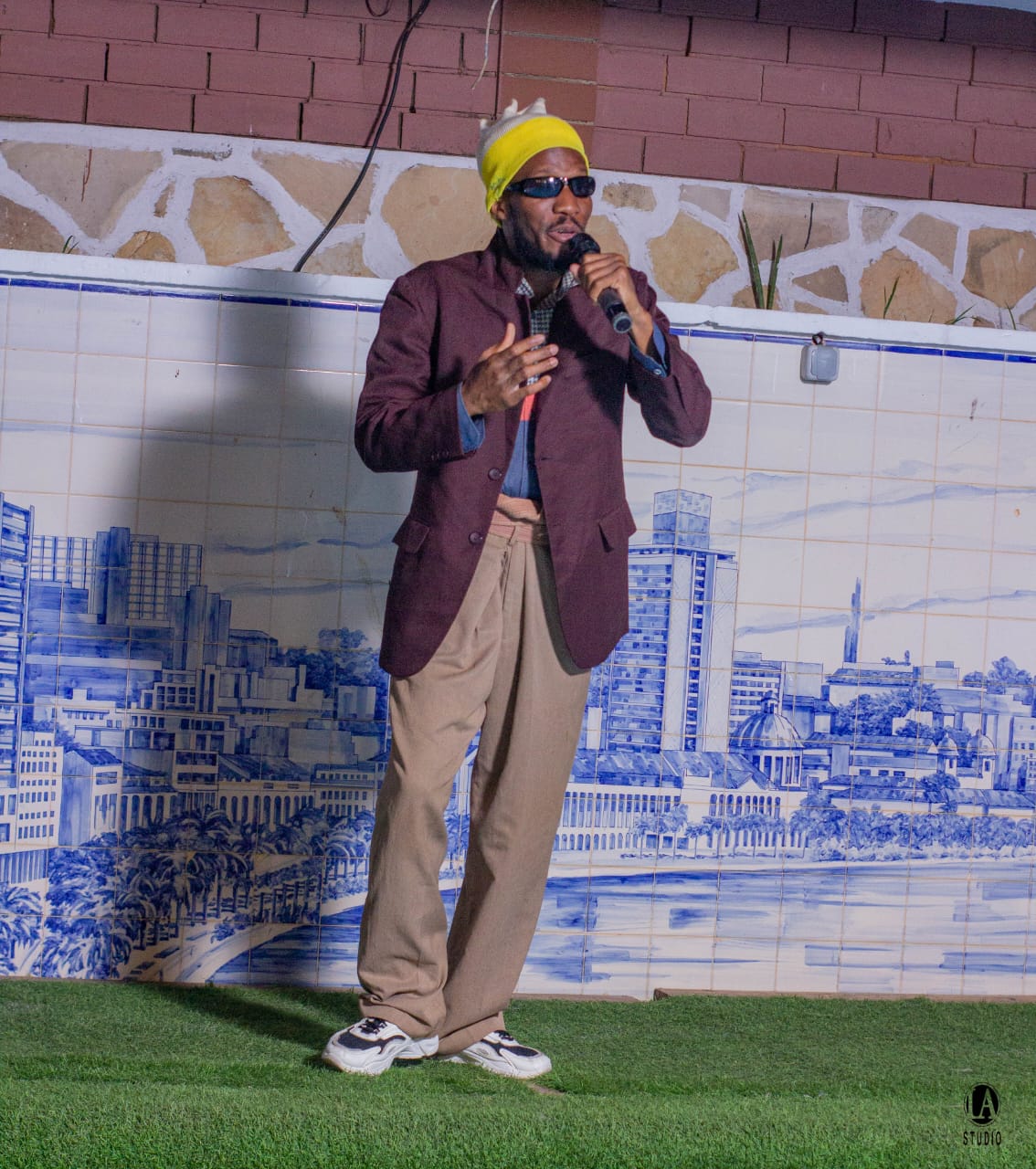 ‎Humorista Kilape Preto transforma sábado em espetáculo de alegria e convívio no restaurante ...