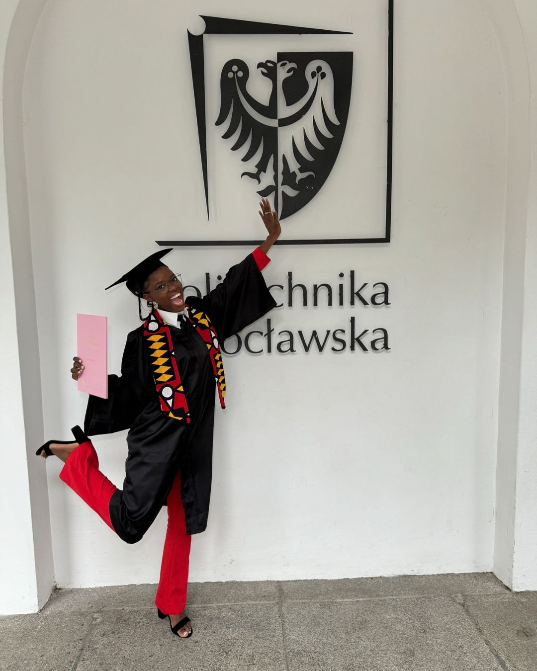 "Bráulia Chieta Conclui Licenciatura em Engenharia Química e de ...